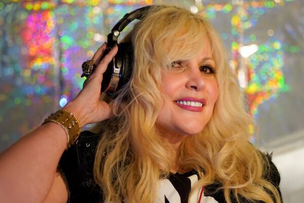 Screamin' Rachael reveals 'DISCO 3000' vinyl exclusive - Electronic Groove