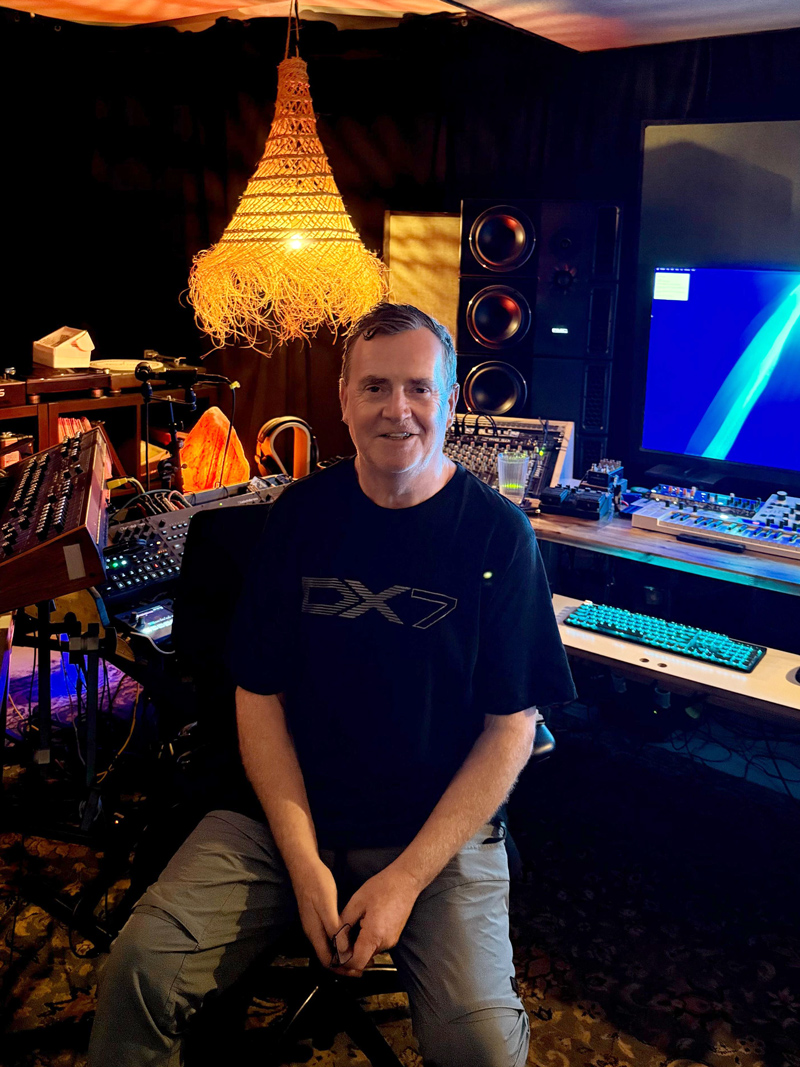 Inside 'Turbulence': Nick Warren’s first solo flight - Electronic Groove